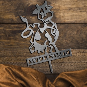 Cow Garden Stake SVG, Funny Cow Sign CNC, Welcome Sign Svg, Garden ...