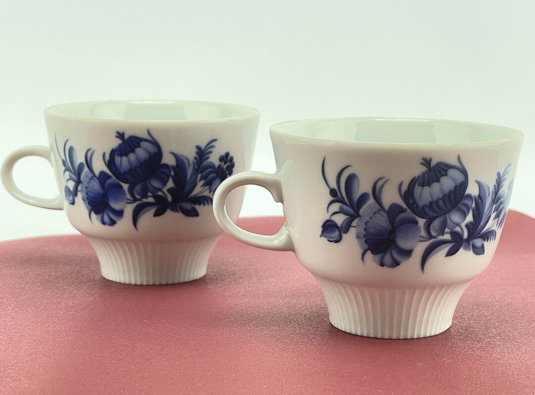 Vintage 70s Blue Footed Cups, Delft Blue Coffee Mugs, Marked CP ...