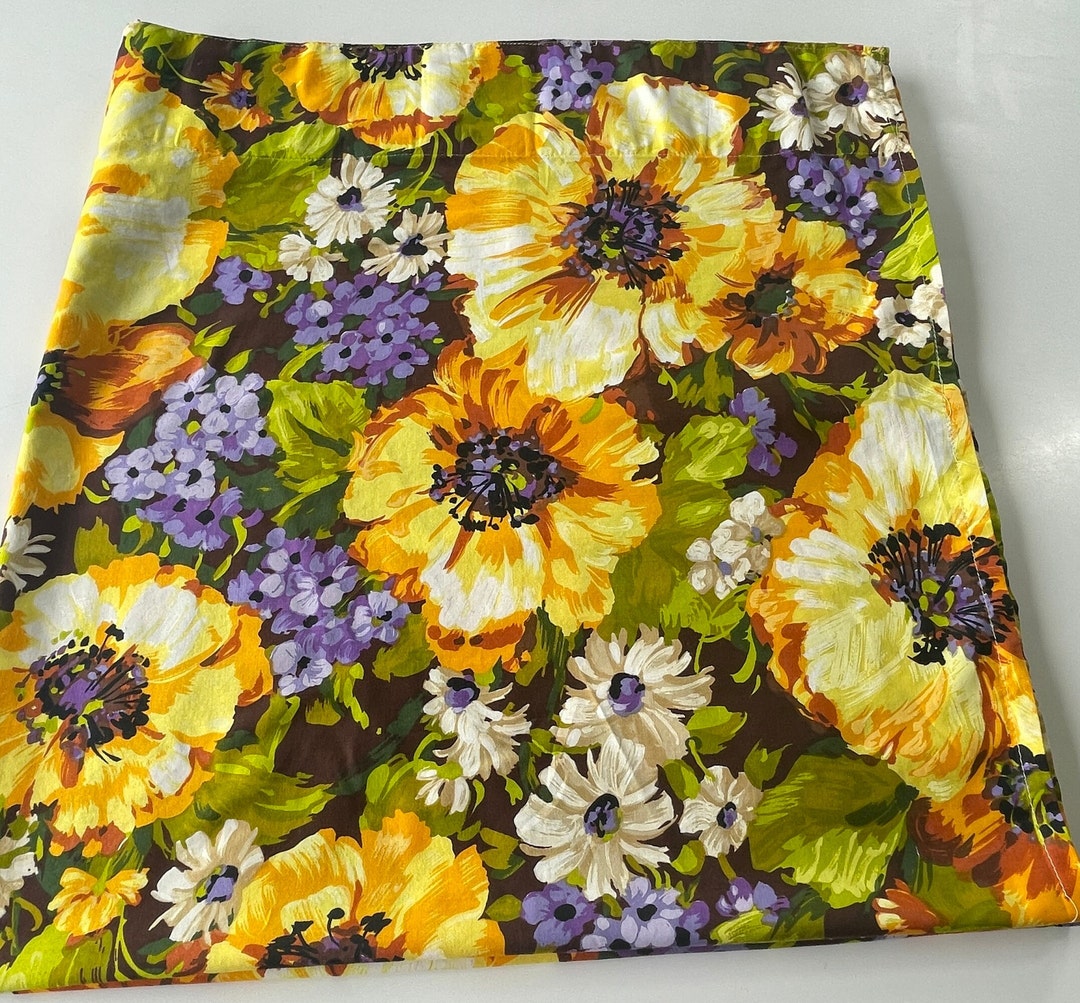 Vintage 80s Pleated Curtain, Bold Large Yellow, Green and Purple Flower ...