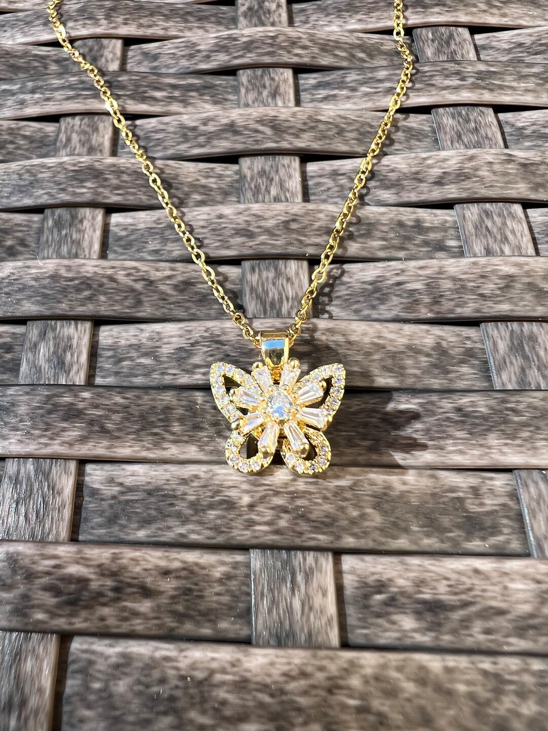 Spinning Gold Butterfly Necklace, Fidget Necklace, Spinning Pendant ...