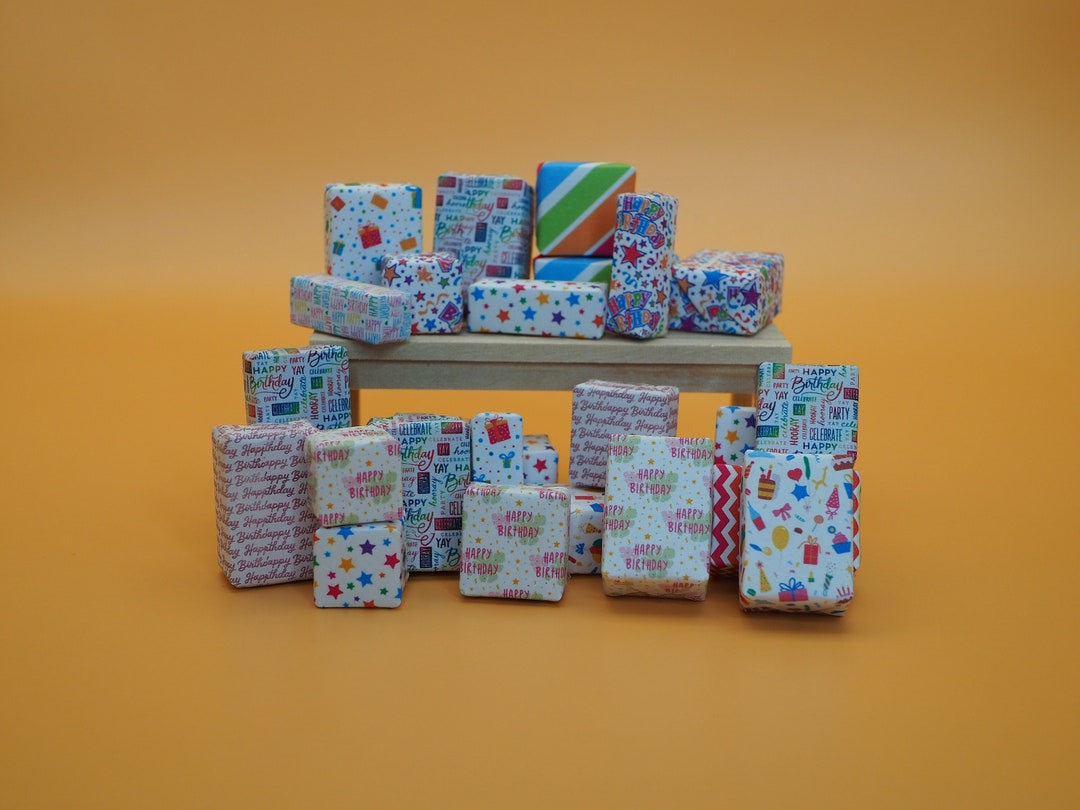 Miniature Birthday Gifts | Birthday Miniatures | Miniatures | Dollhouse ...