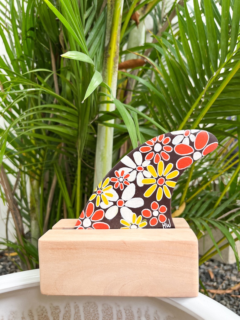 Surf Fin Art: Groovy 70's Print - Etsy