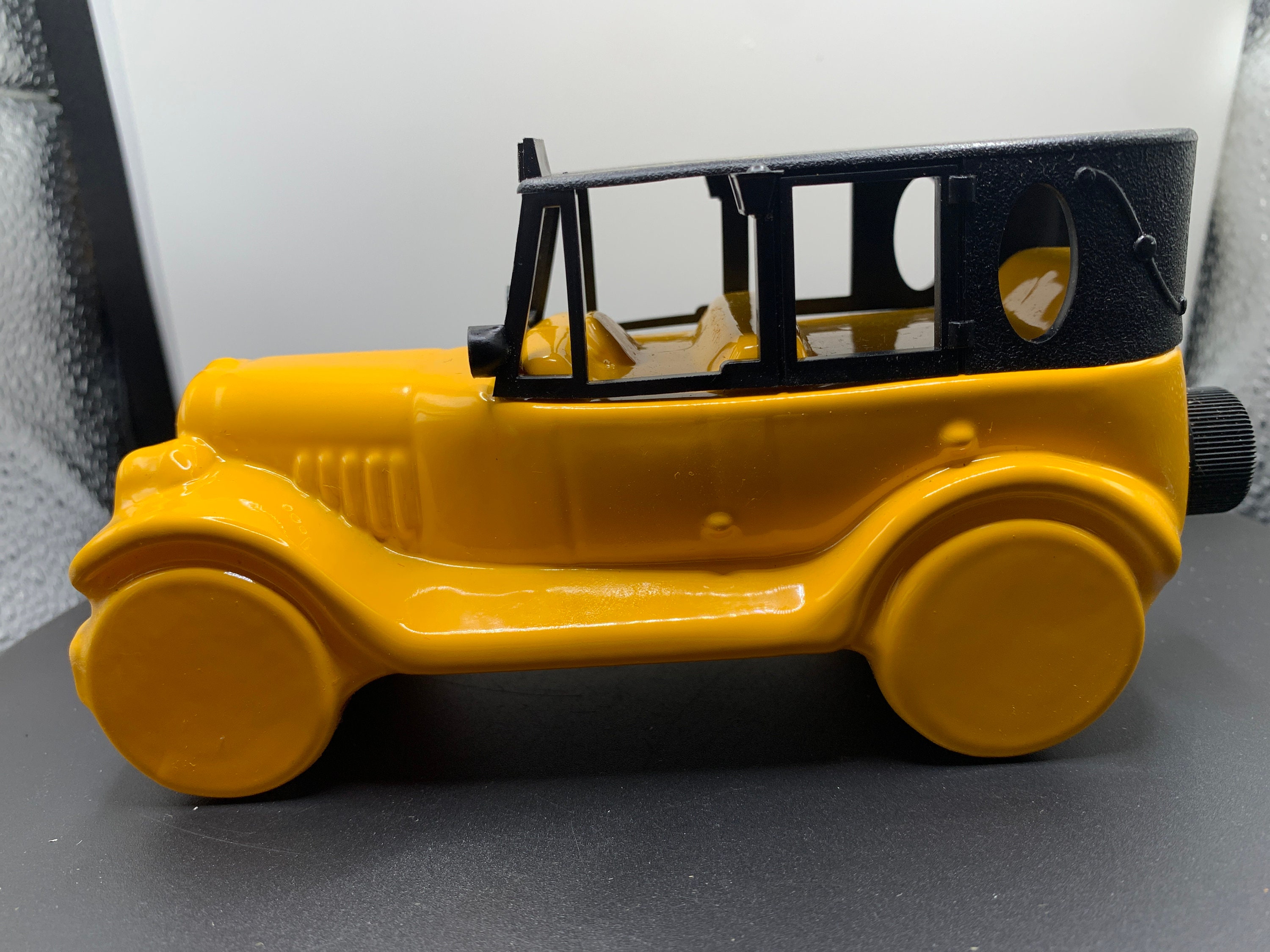 Avon Vintage 1970s 1926 Checker Cab With Wild Country After Shave - Etsy
