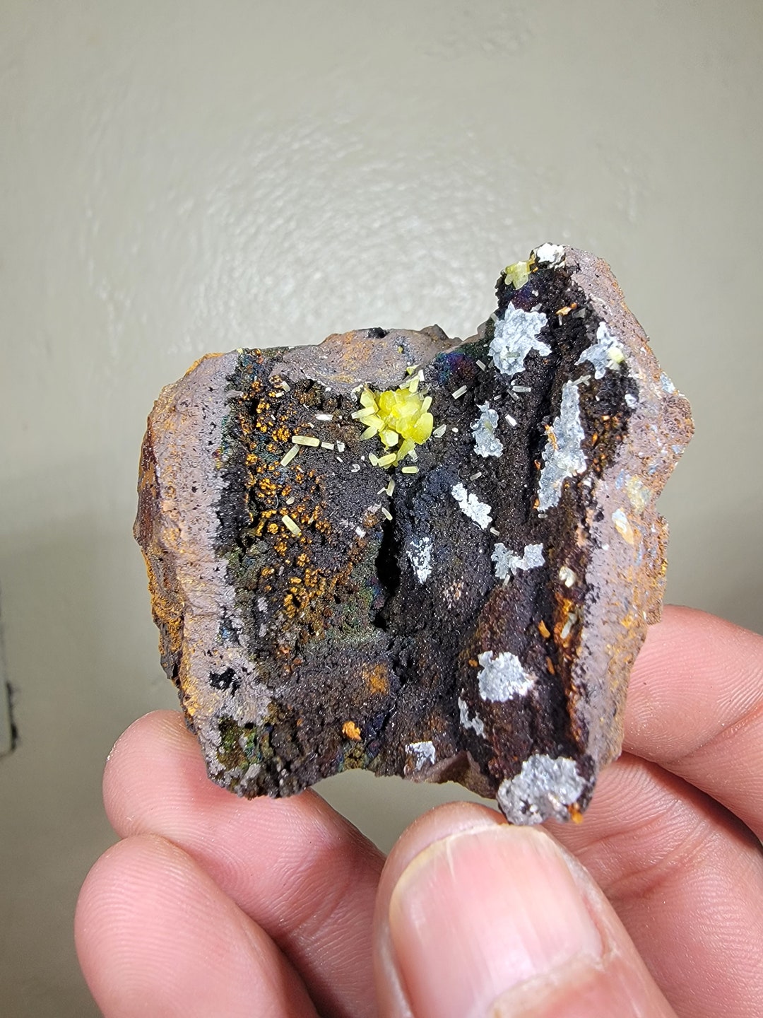 Pyromorphite Gem - Exceptional Mineral Specimen - 5.5x5x3 Cm, Moulay ...