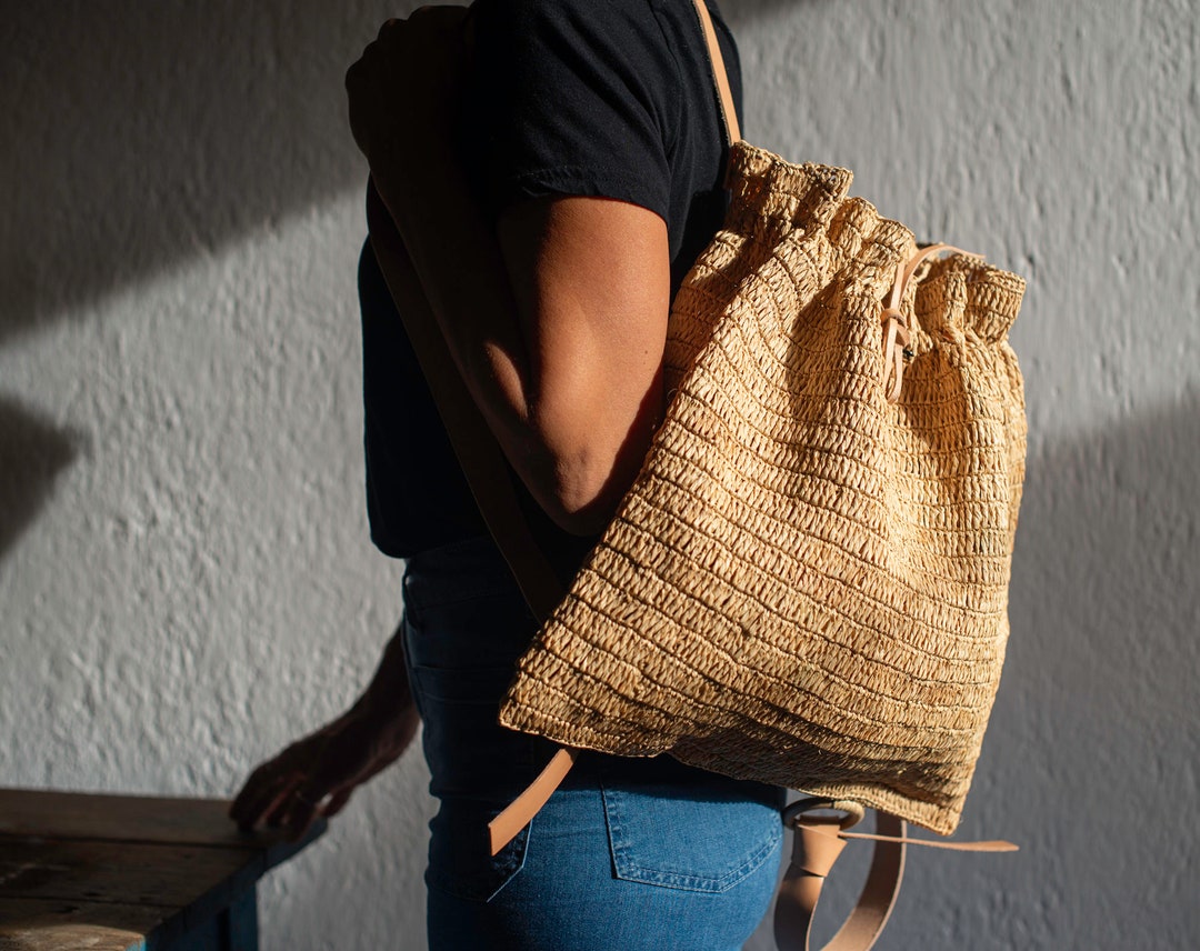 Natural Raffia Backpack With Leather Handles. - Etsy