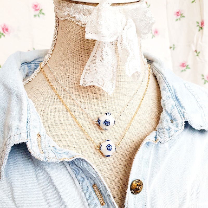 Delft Blue Necklace - Etsy