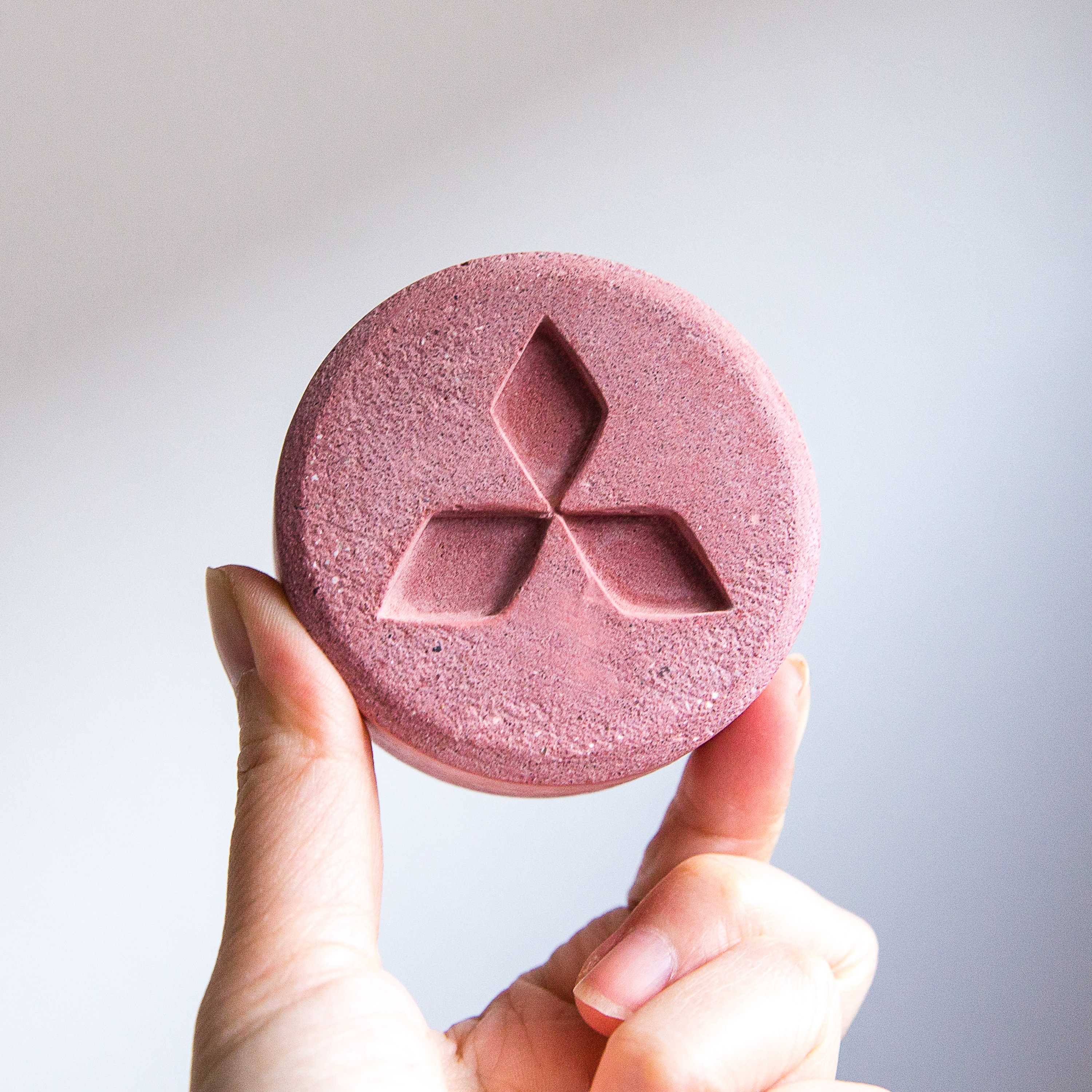 Mitsi Ecstasy Paperweight, Pingas, Pills Art, MDMA, Molly, Techno ...