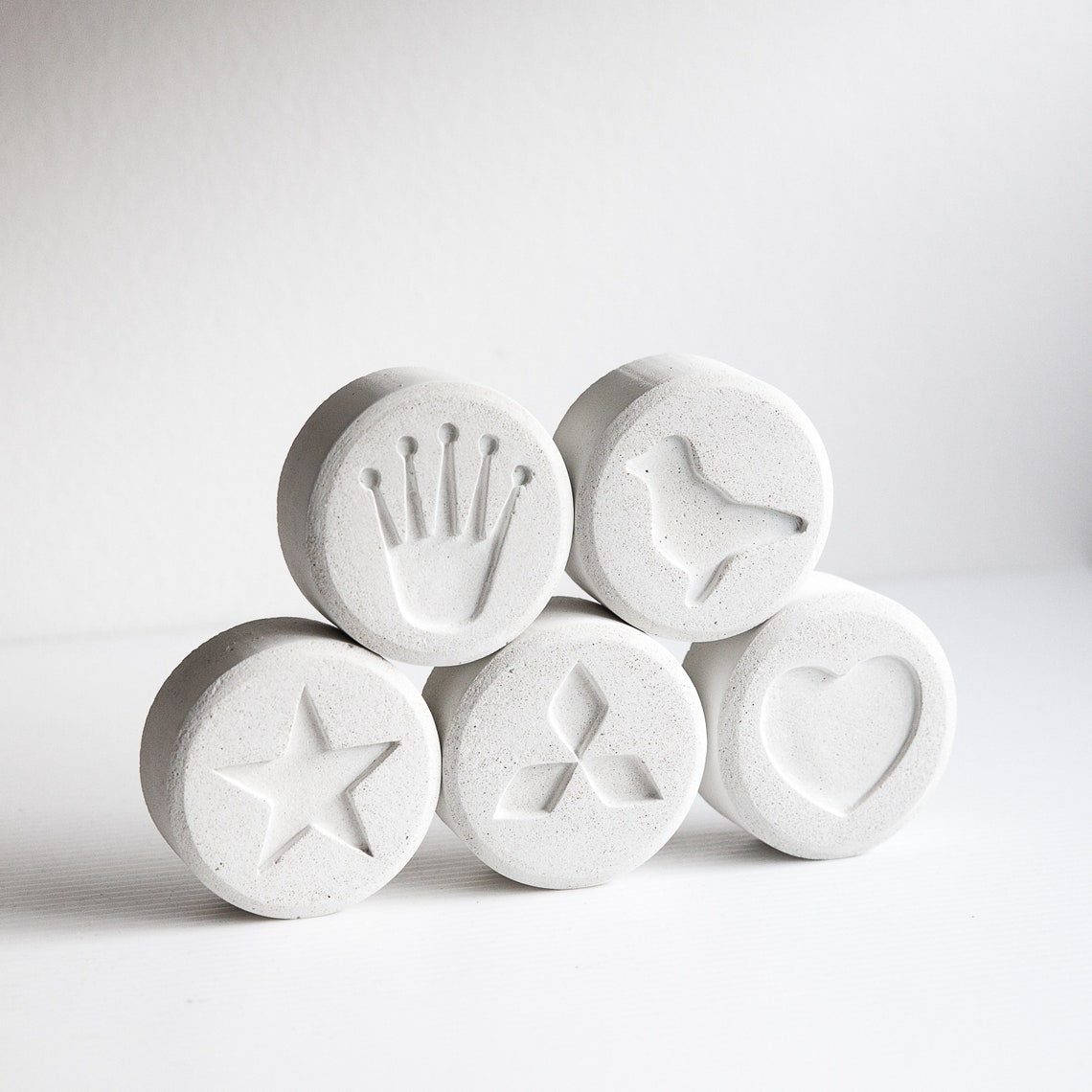 Smiley Ecstasy Paperweight, Pills Art, Disco Biscuits, Molly, Techno ...