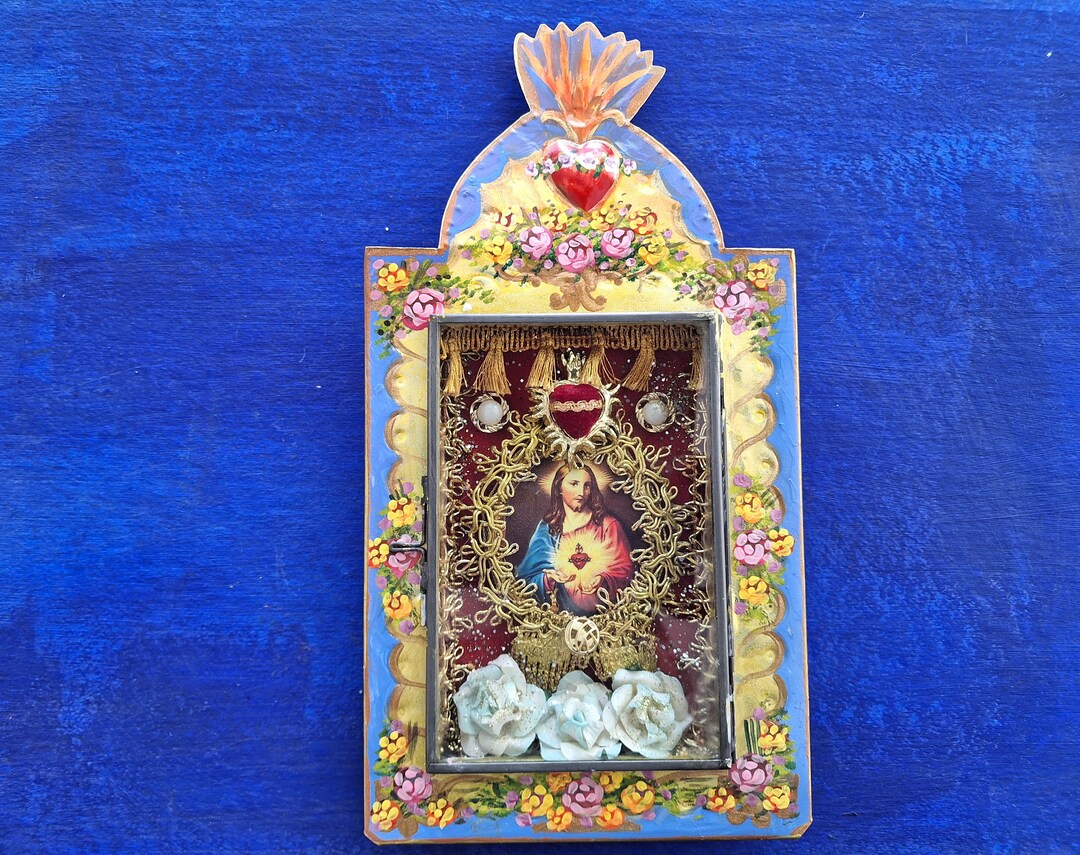 Sacred Heart Jesus Christ Tin Shadow Box Wall Hanging Nicho - Etsy