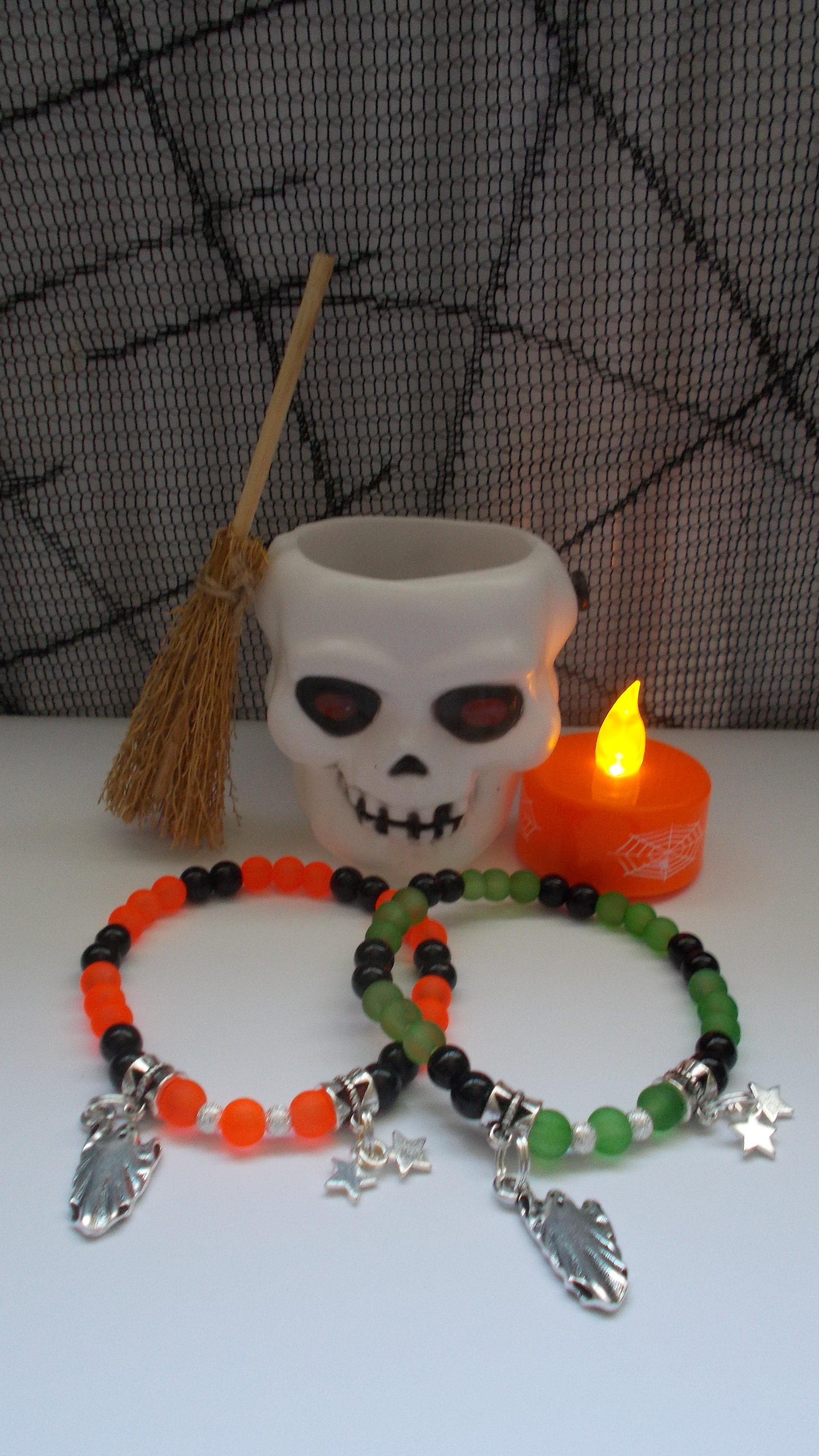 Halloween Bracelets, Halloween Charm Bracelets, Stretchy Halloween ...