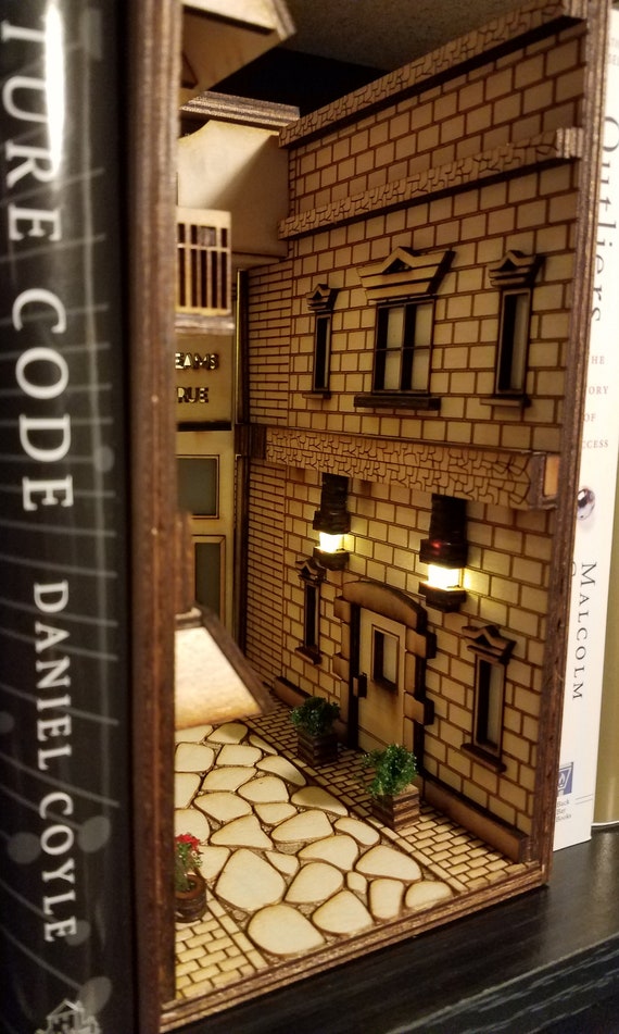 Book Nook Alley USA Bookshelf Insert Diorama Customizable | Etsy