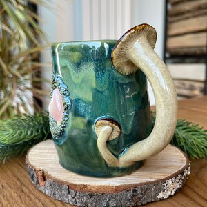 Crystal Mug With Rose Quartz, Mushroom Mug With Crystal, Stoneware ...