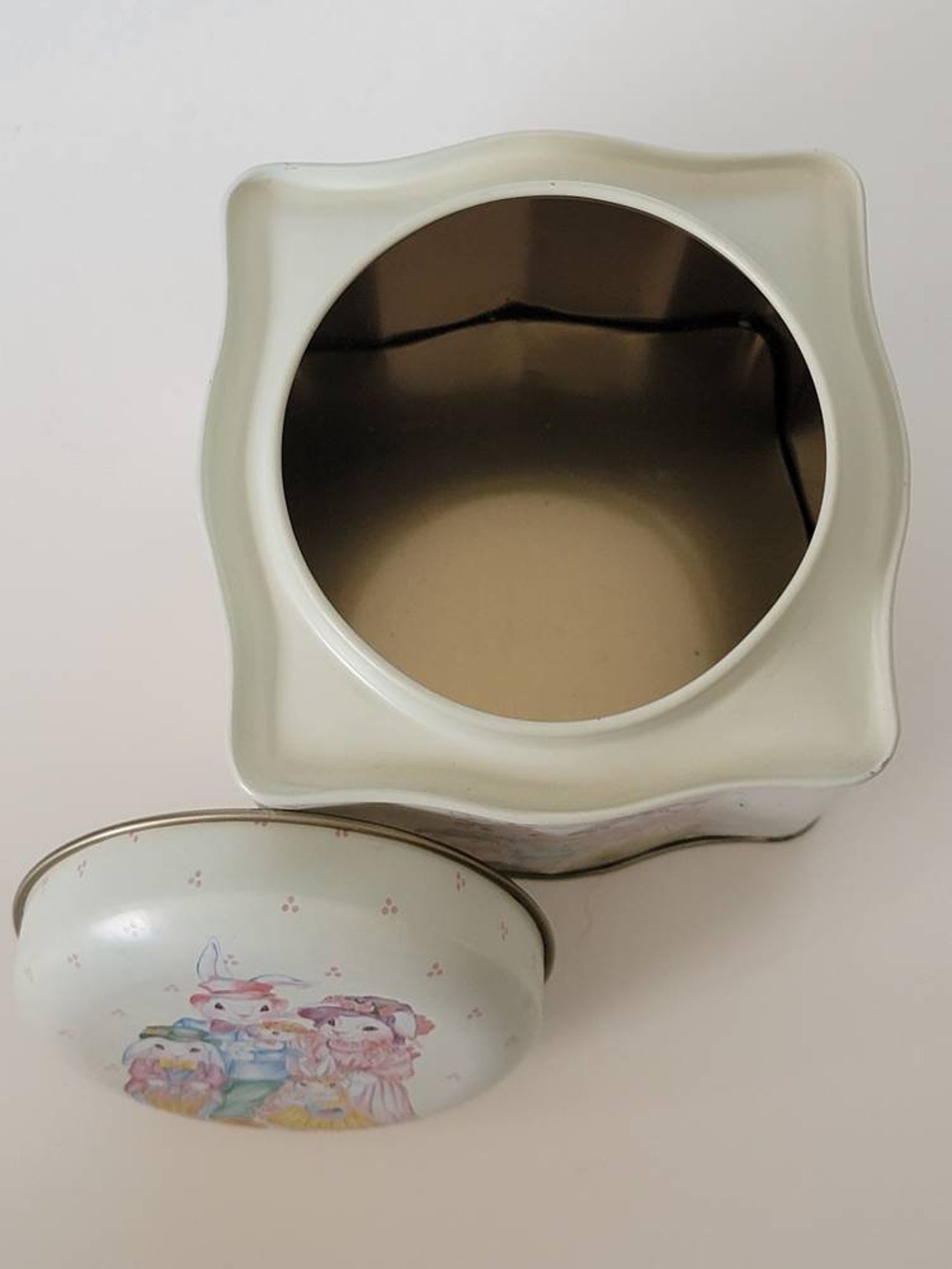 Easter Bunny Tin - Etsy