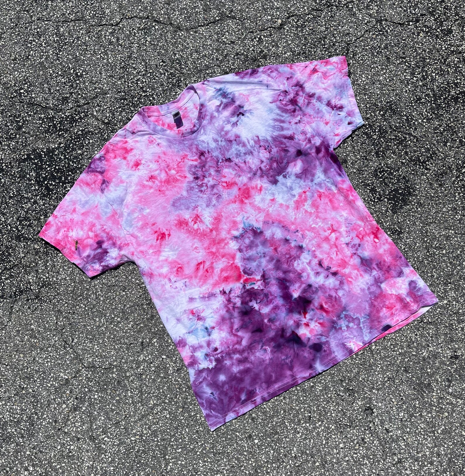 Bubblegum Splash Tie Dye - Etsy