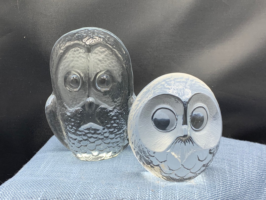 Glass Owl Paperweights / Statues - Etsy