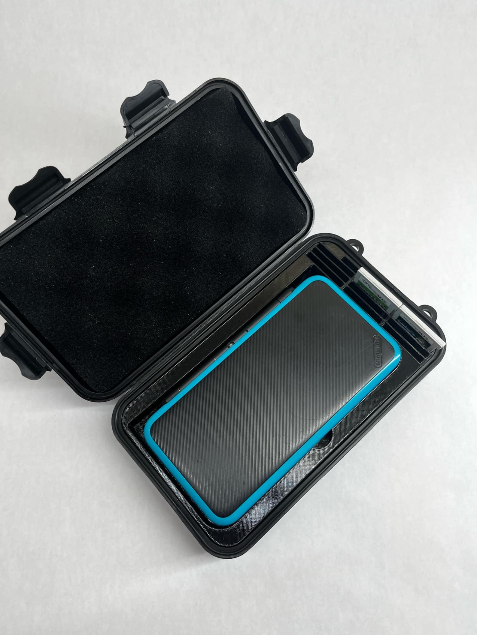 Universal 2DS XL Carrying Case - Compatible With New 2DS XL Models ...