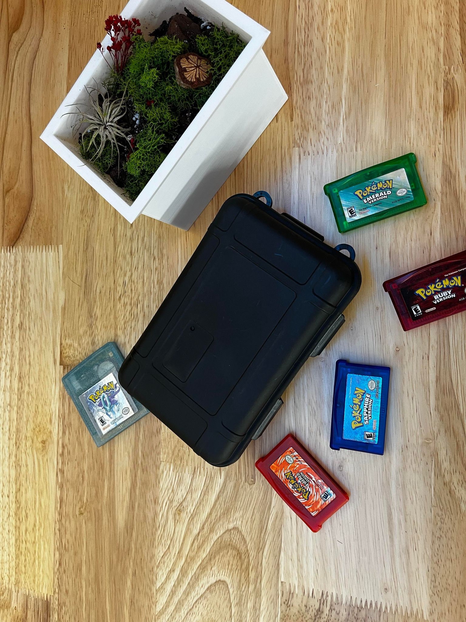 Protective Carrying Case for Gameboy Advance SP | SENACLLC | Holds 12 ...