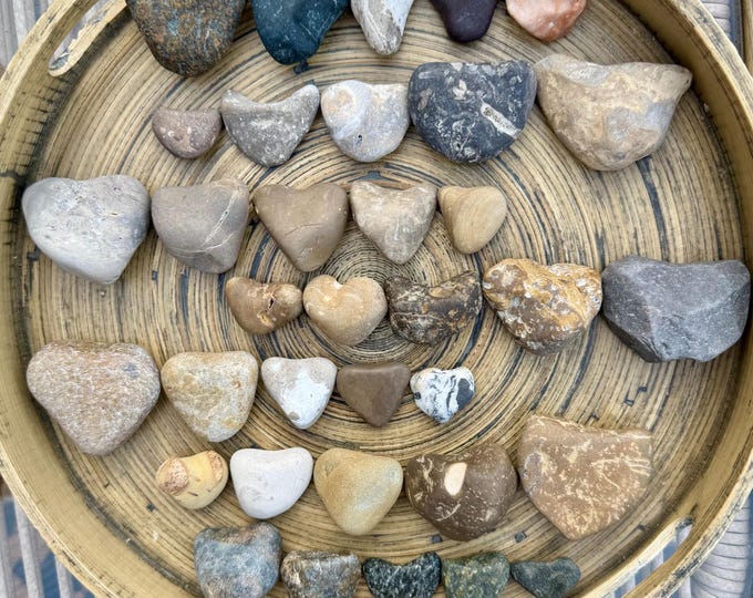 Natural Heart Shaped Rocks, Assorted Heart Stones, Wedding Heart Favors ...