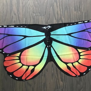 Mini Butterfly Wings: Preschool or Petite Costume With Wrist Loops ...