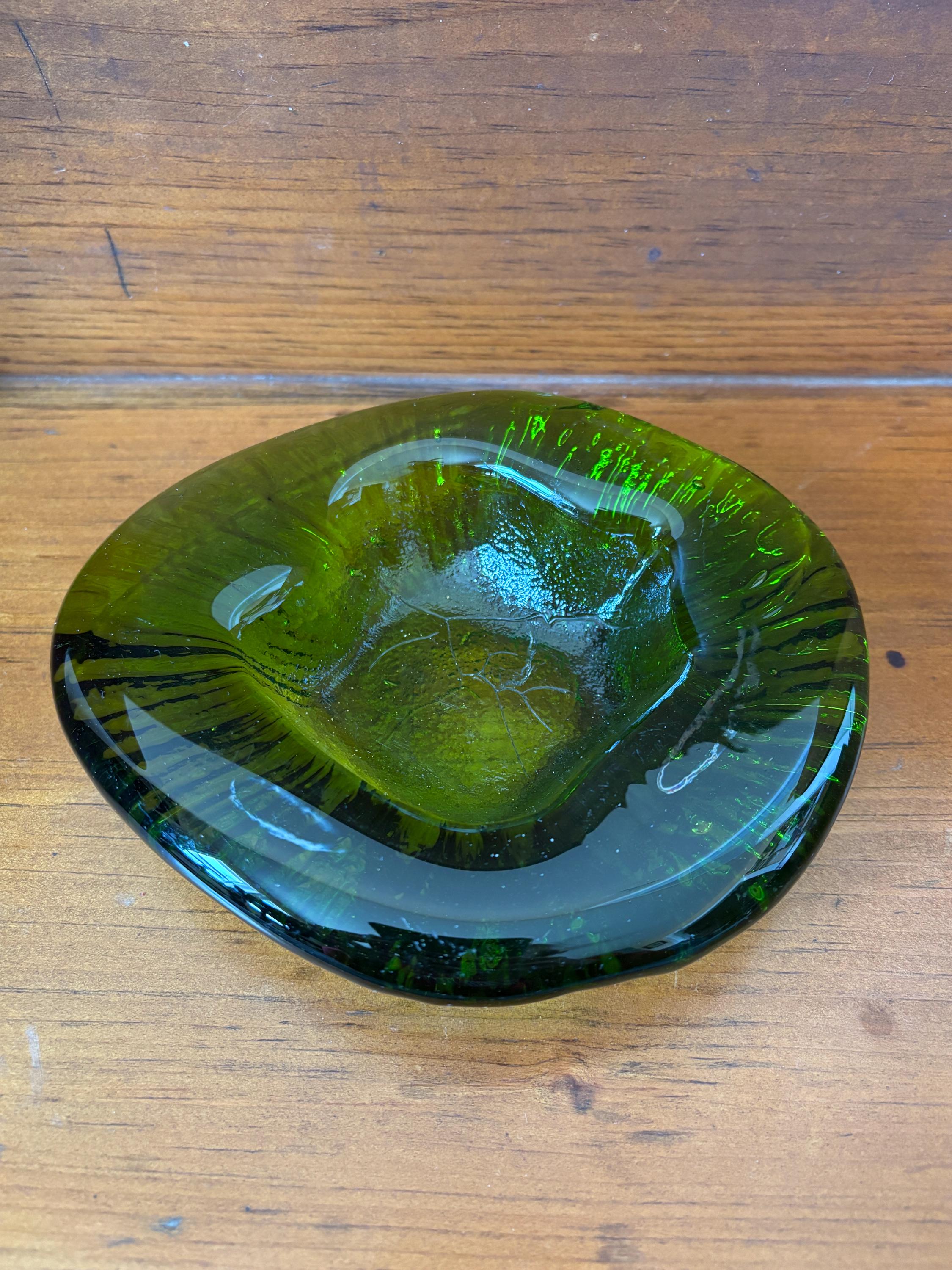 Vintage Green Blenko Glass Free Form Art Glass Ash Tray Bowl - Etsy