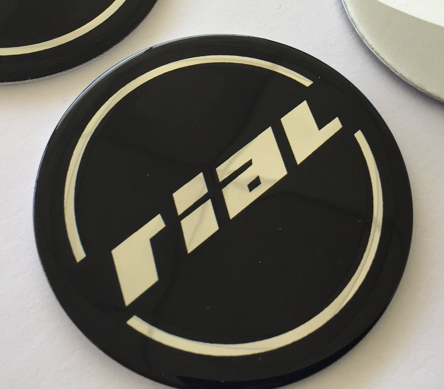 Metal Stickers - Car Wheel Center Cap Stikers - Set of 4 - FIT - RIAL ...