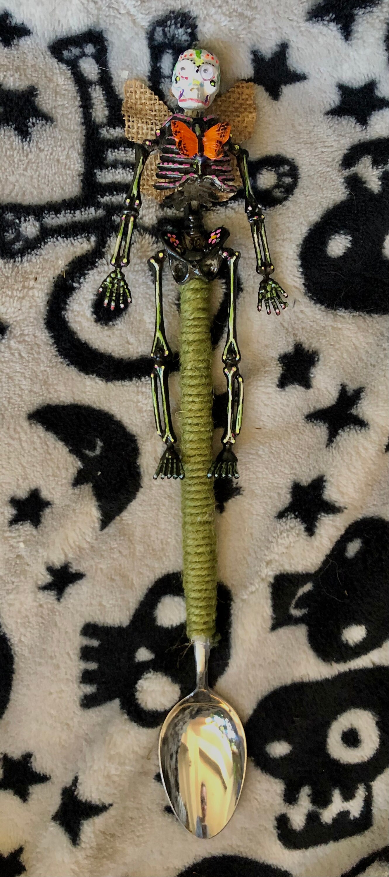 The Original Skeleton Mini 'Moss Pole' Plant Tag | Etsy