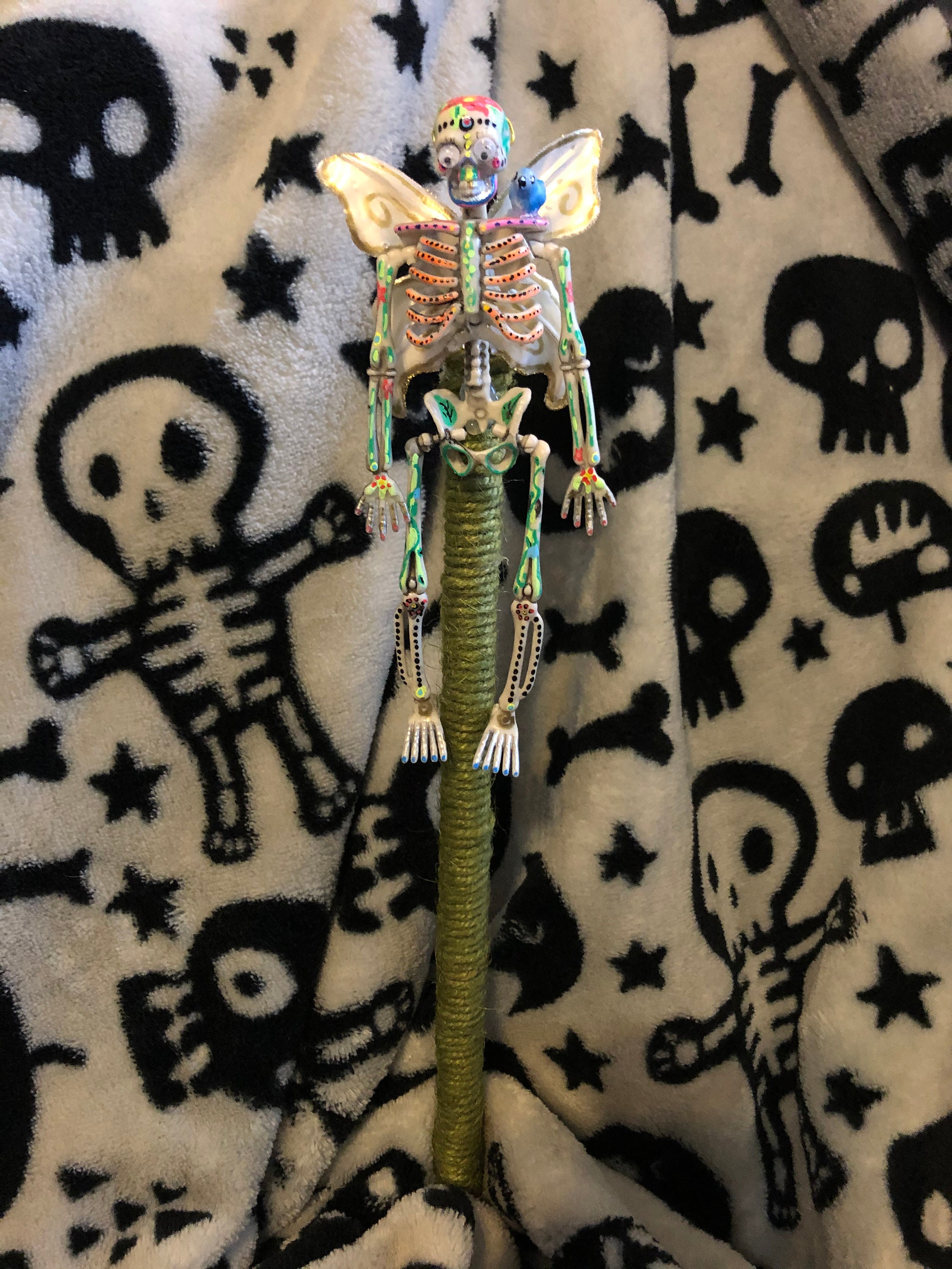 The Original Skeleton Mini 'Moss Pole' Plant Tag | Etsy