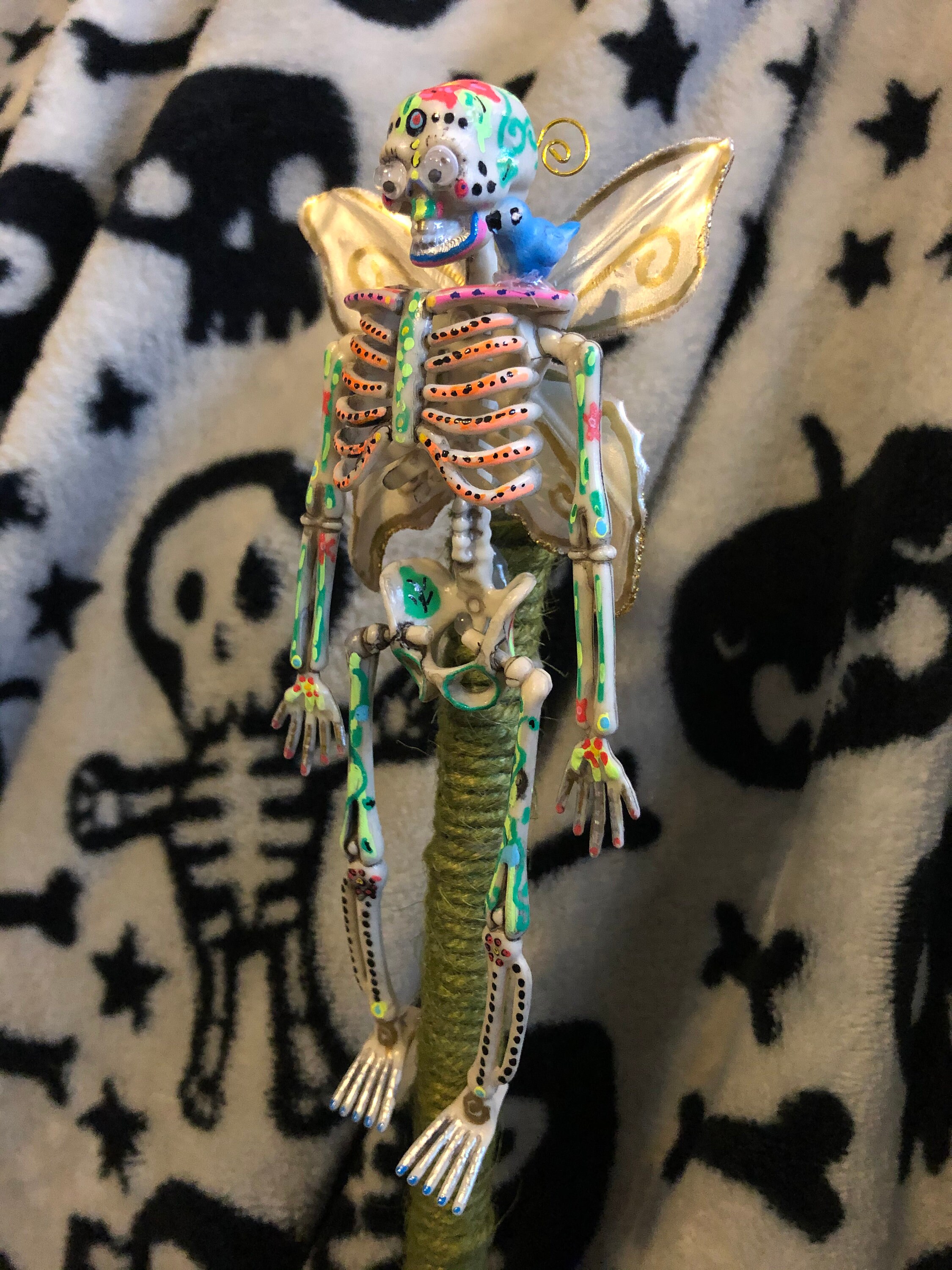 The Original Skeleton Mini 'Moss Pole' Plant Tag | Etsy