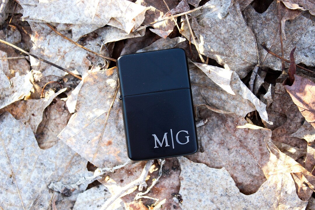 Customizable Personalized Engraved Black Spark Lighter - Black ...