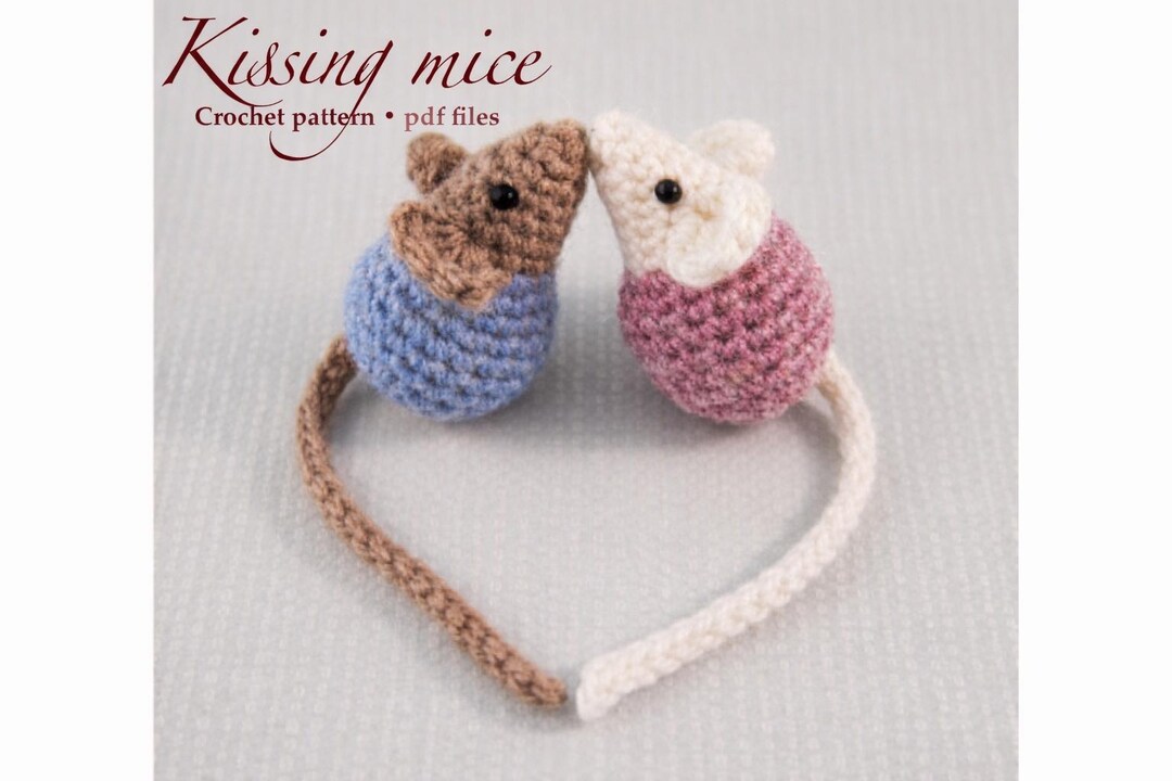 No Sew Crochet Kissing Mice Stuffed Animal Charms Valentine’s Day Gift ...