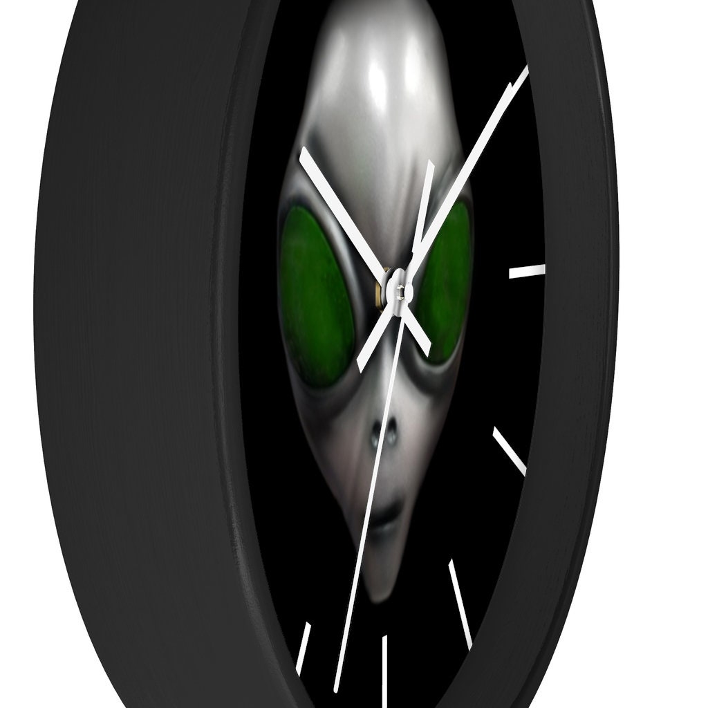 Alien Wall Clock | Extraterrestrial Alien Silhouette | Alien UFO ...