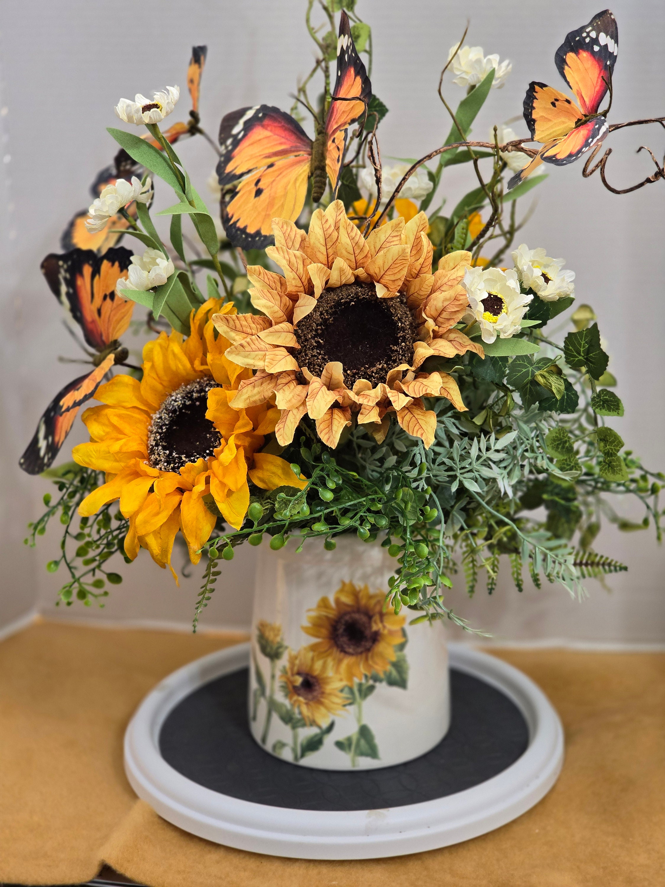 Summer Sunflower Arrangement, Sunflower Decorations, Table Arrangement ...