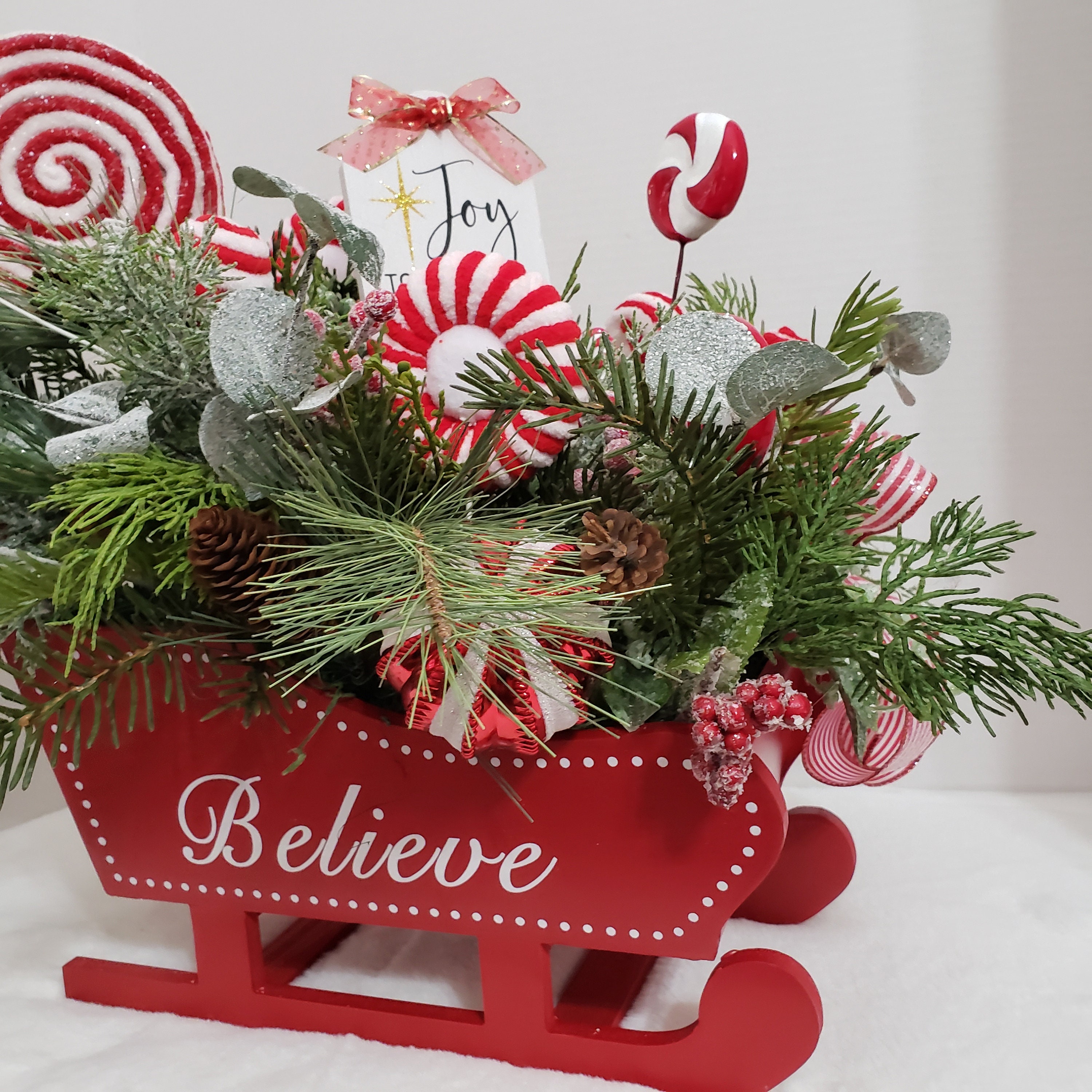 Christmas Sleigh, Peppermint Accents, Christmas Decorations, Peppermint ...