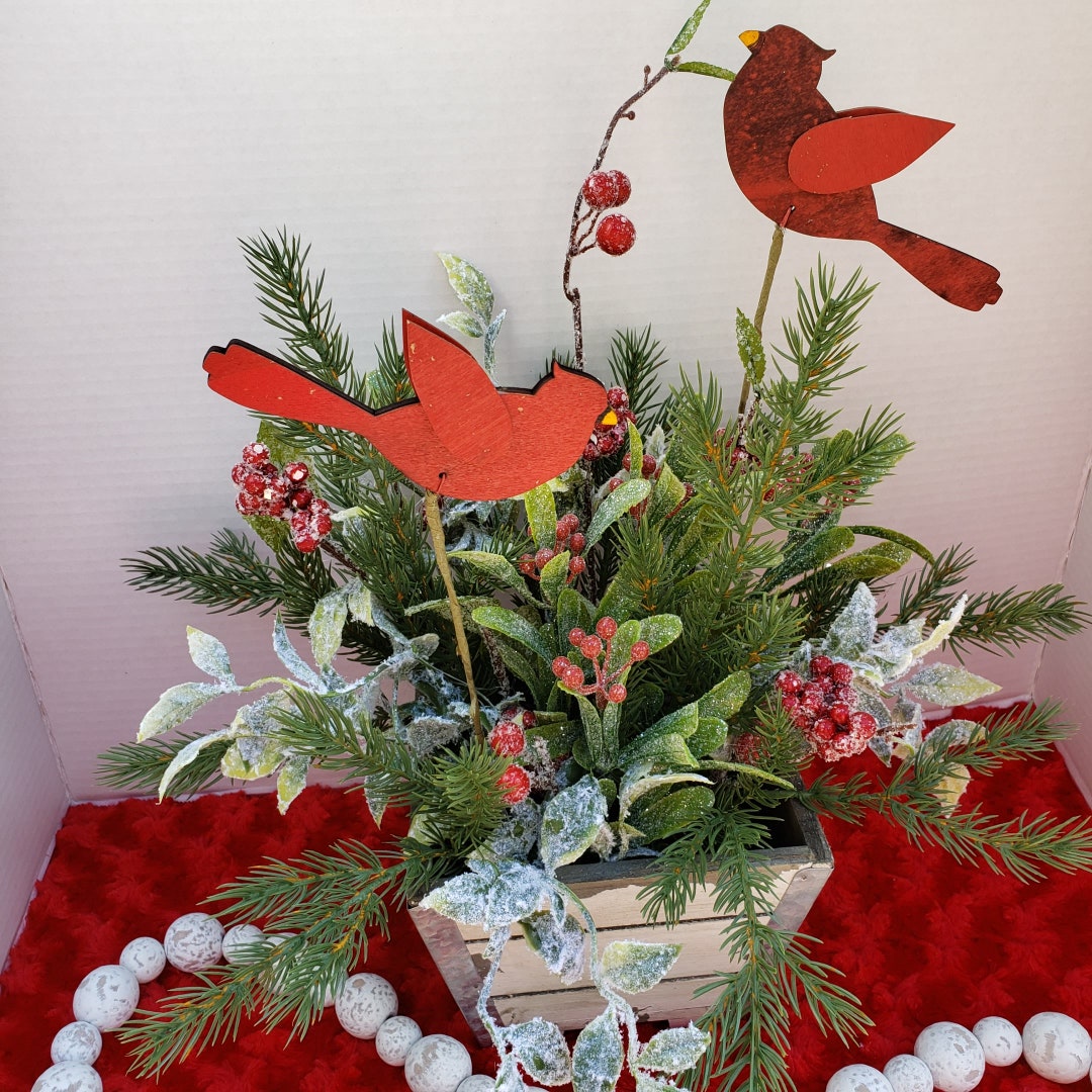 Cardinal Winter Centerpiece Seasonal Decoration Christmas - Etsy