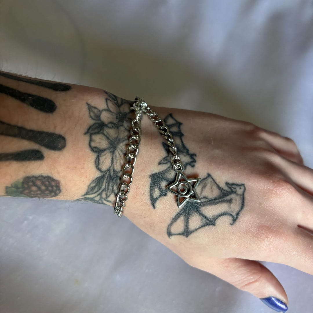 Gothic Swirly Star Chain Bracelet | Silver Celestial Whimsygoth ...