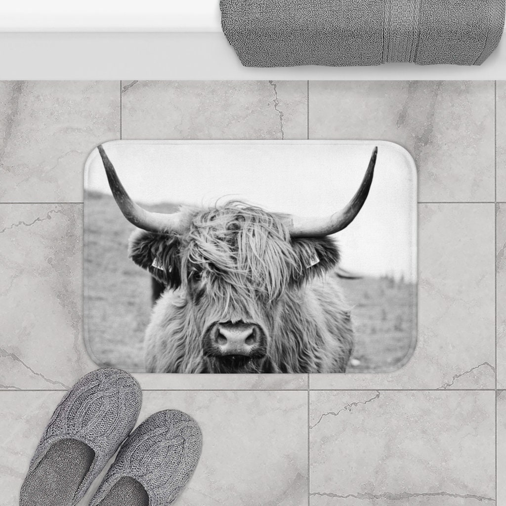 Highland Cow Bath Mat | Black and White Bath Mat | Farmhouse Decor ...