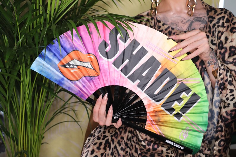 Shade Drag Queen Bamboo Hand Fan Fans Clack Fan Loud Fan - Etsy