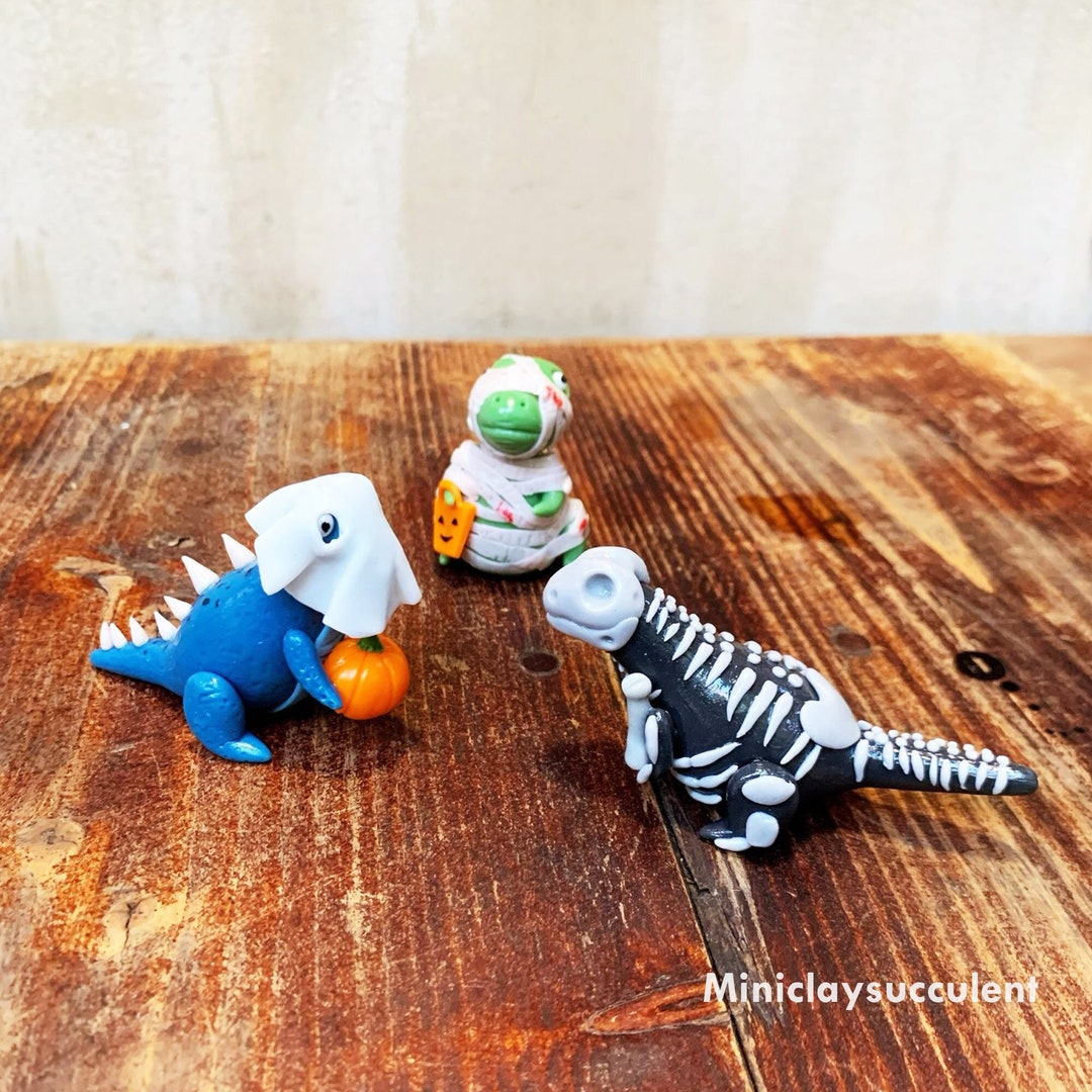 Mummy Dinosaur Halloween, Dinosaurs Creepy Christmas Gifts for Kid ...