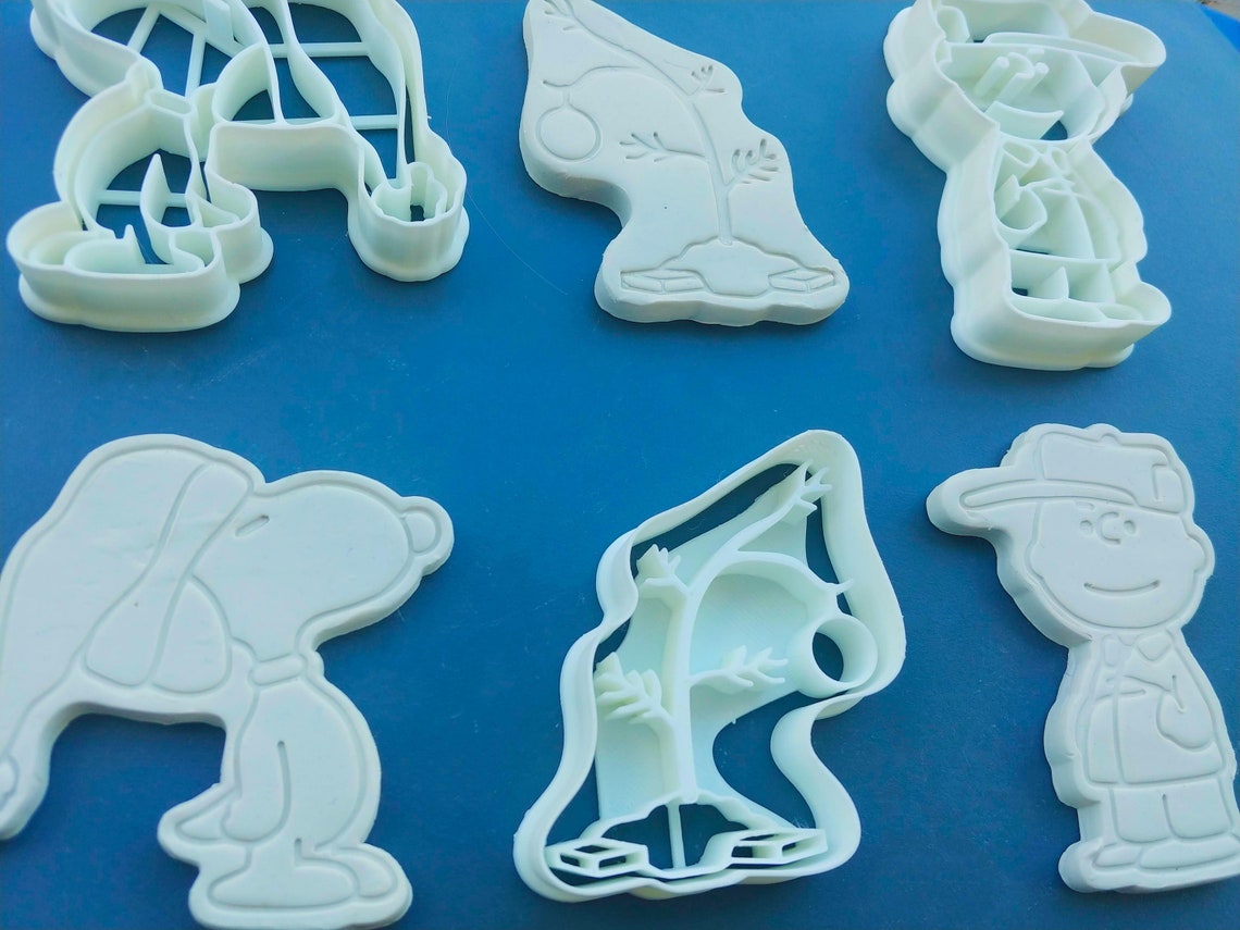 Charlie Brown Tree Snoopy Christmas Cookie Cutters - Etsy