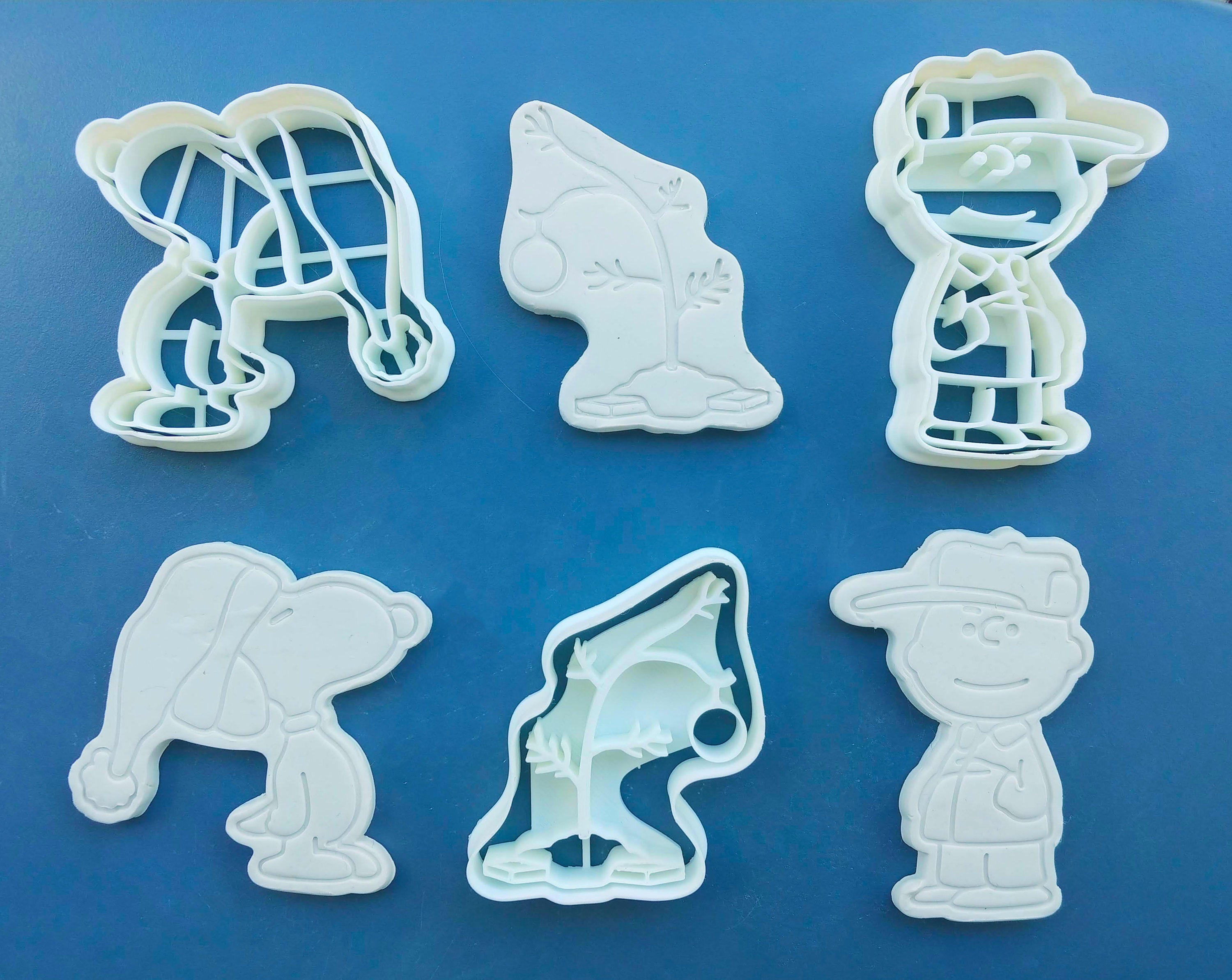 Charlie Brown Tree Snoopy Christmas Cookie Cutters - Etsy