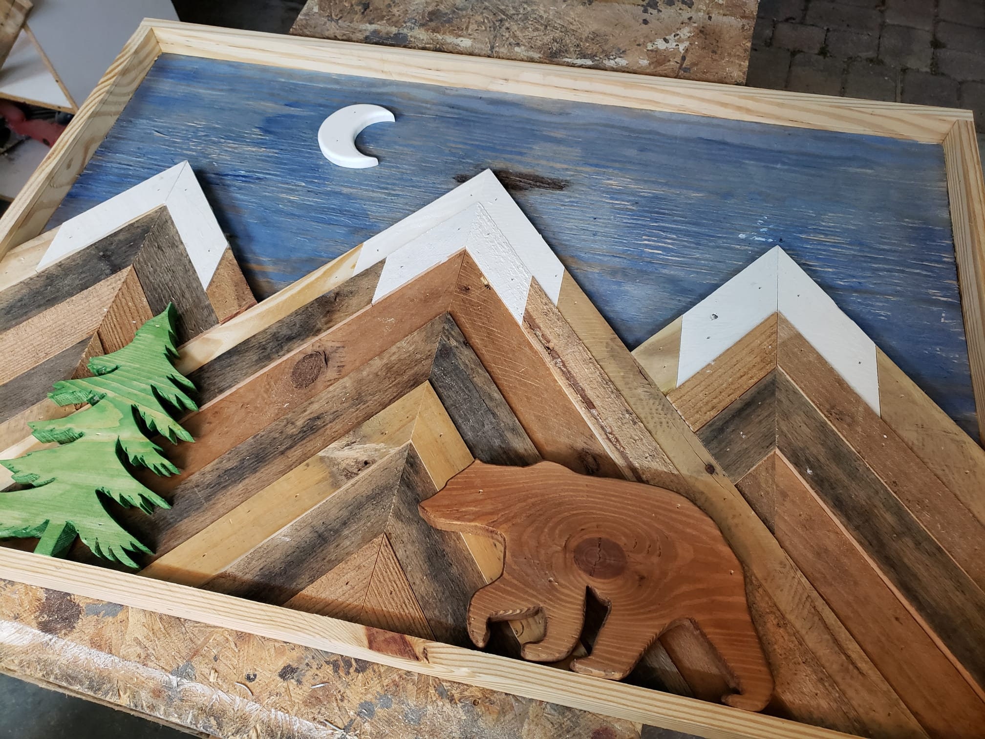 Rustic Wood Mountain Mosaic: Upcycled Pallet Art - Etsy