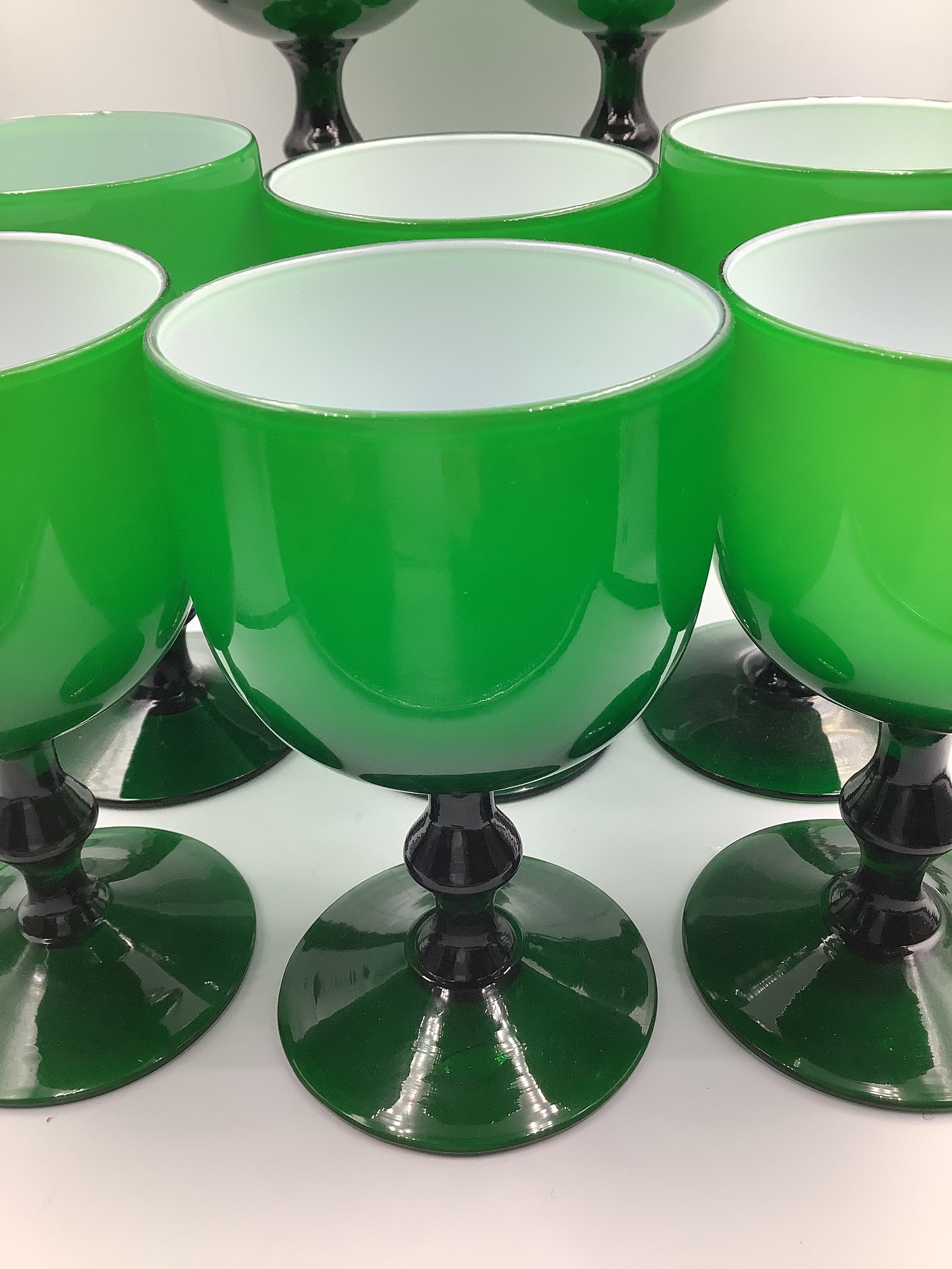 8 Vintage Carlo Moretti Italy Green White Cased Glass Wine Glasses - Etsy