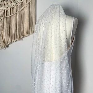 Mini Heart Veil, Polka Dot Hearts, Modern Veil, Shoulder, Elbow, Waltz ...