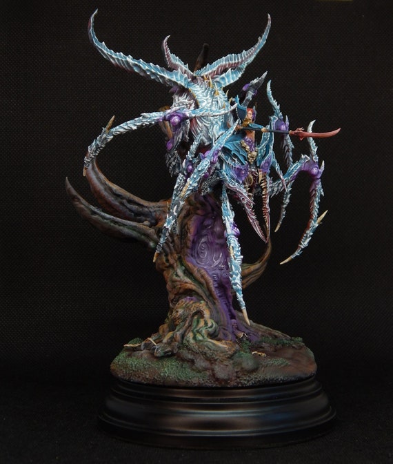 D&D General - WizKids Lolth miniature in the wild | EN World | Dungeons ...