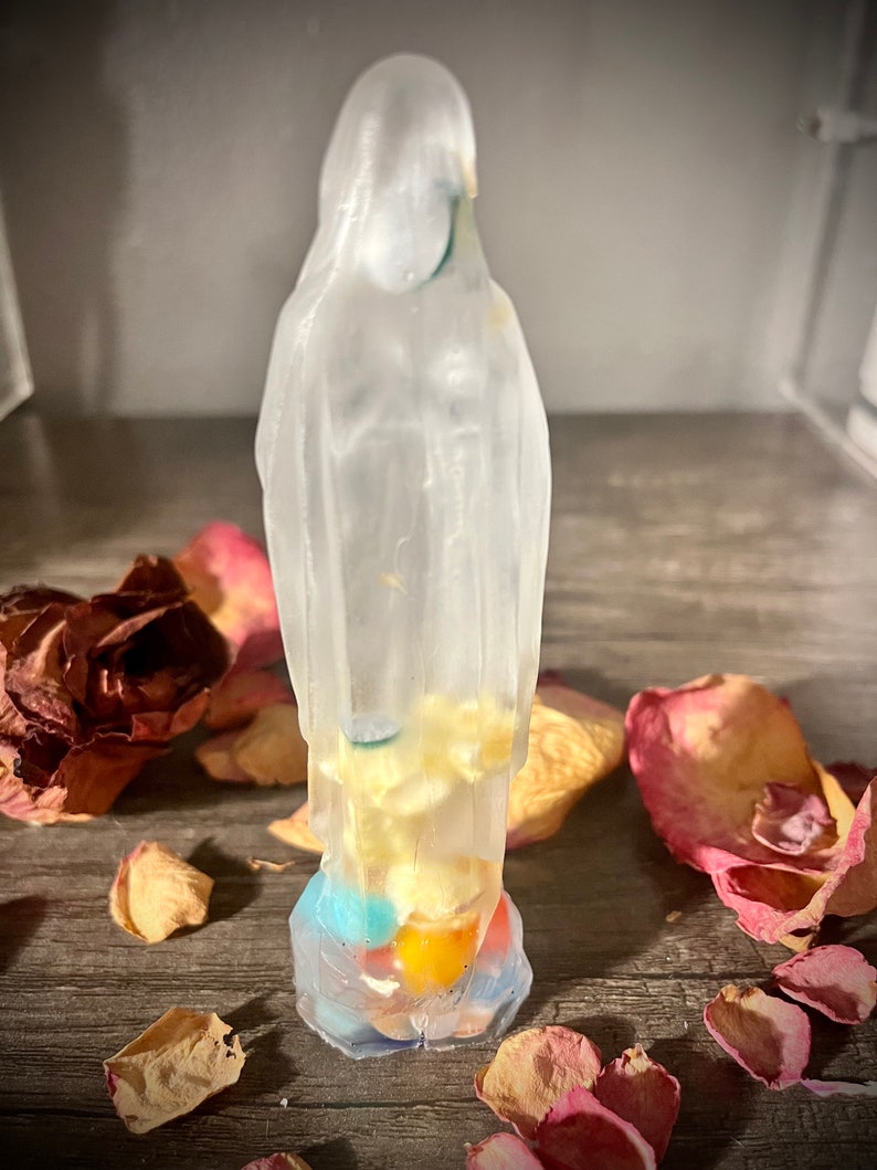 Our Lady of Summer Mary Statue - Etsy