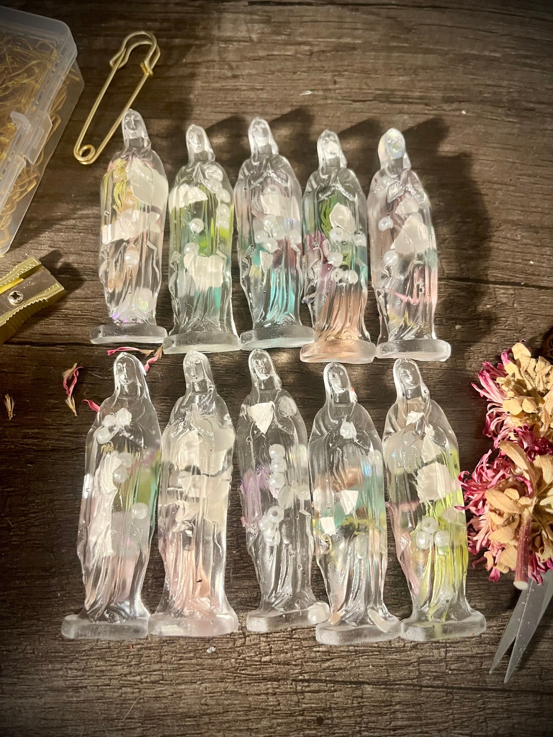 Our Lady of Spring Pocket Mary - Etsy