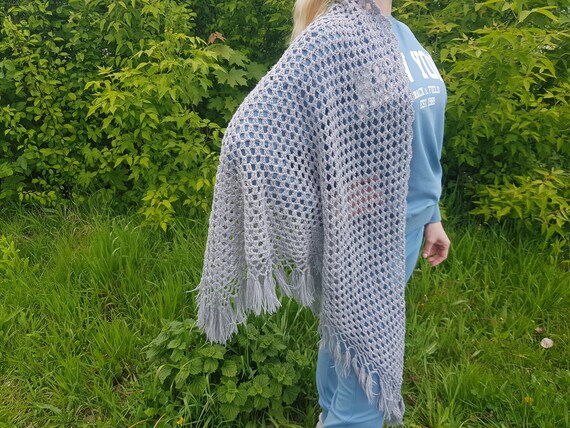Grey Crochet Lace Shawl , Vintage Long Fringed Shawl … - Gem
