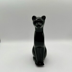 Vintage Black Crystal Cat Figurine, Solid Black Milk Glass Cat Figurine ...