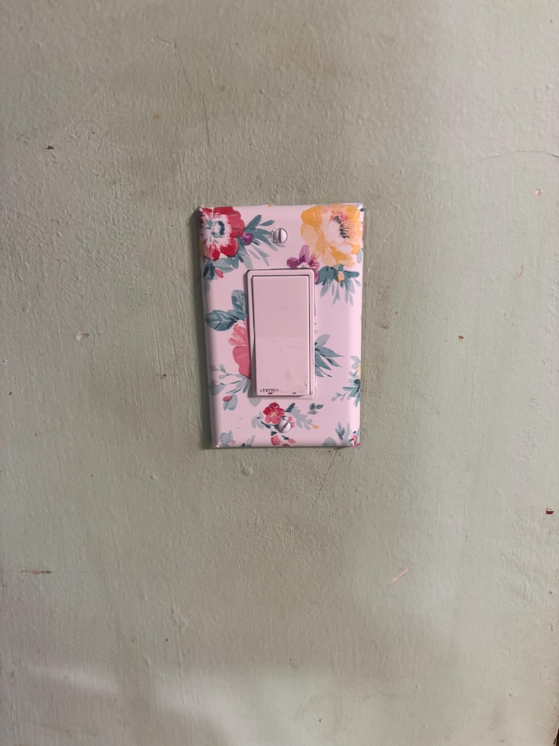Pioneer Woman “sweet Romance” Pattern Rocker Light Switch Cover - Etsy