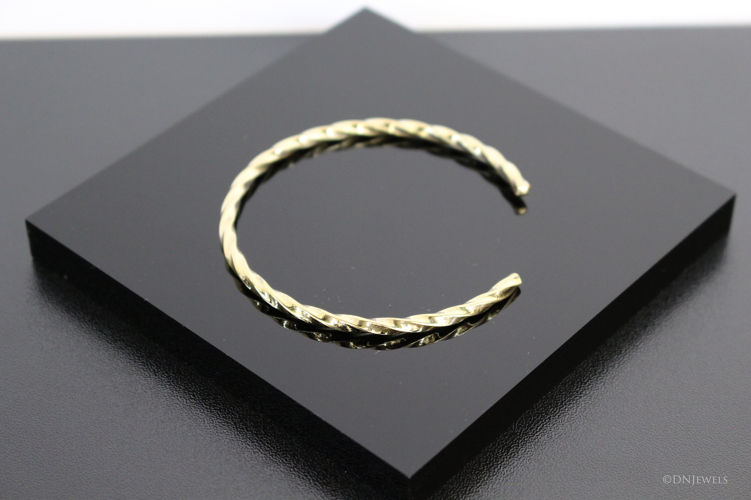 Twisted Brass Rush Bracelet 3 Mm-inner Diameter 5.6 Cm-length 17.8 Cm ...